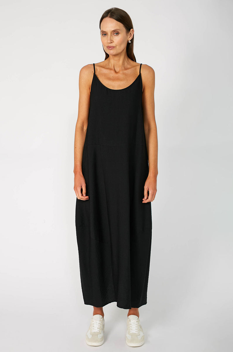 ember dress / black crepe | m o o c h i