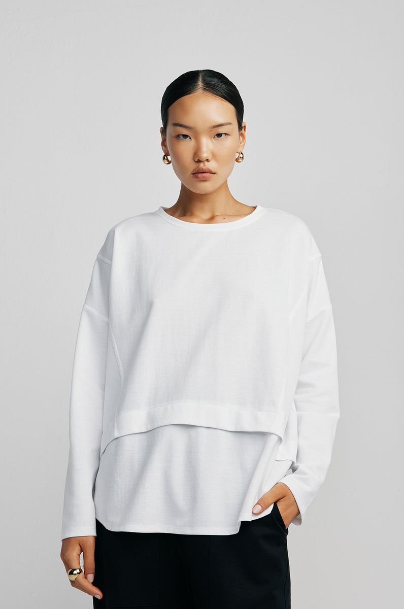 overturn top / white | m o o c h i