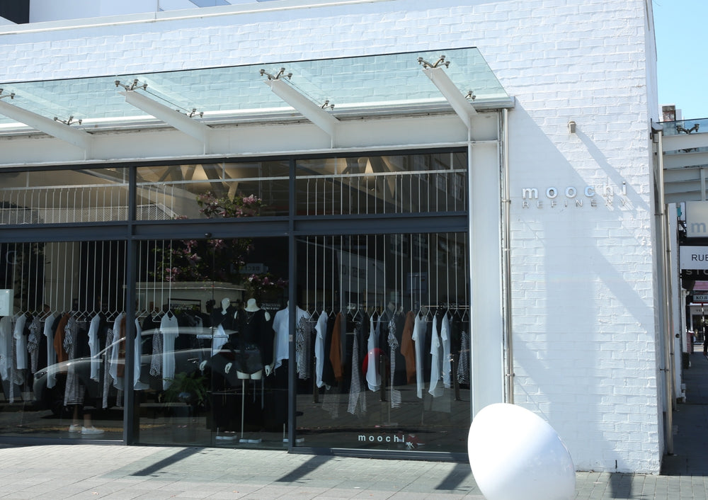 our stores | m o o c h i