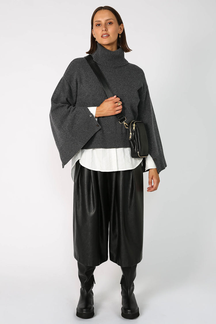 women's clothing | women's fashion | moochi clothing | m o o c h i