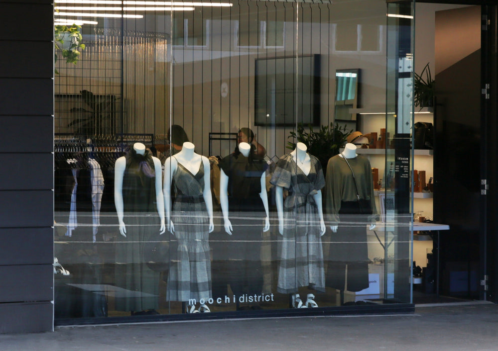 our stores | m o o c h i